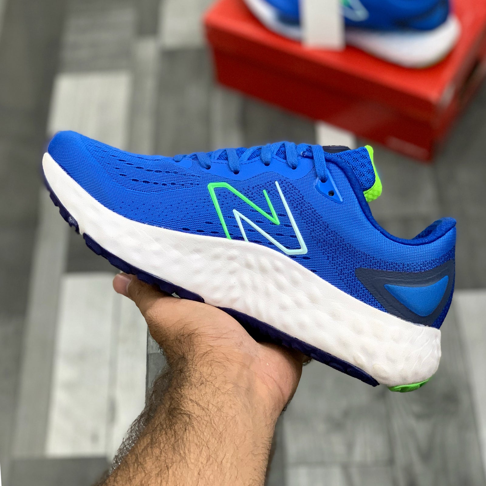 NEW BALANCE